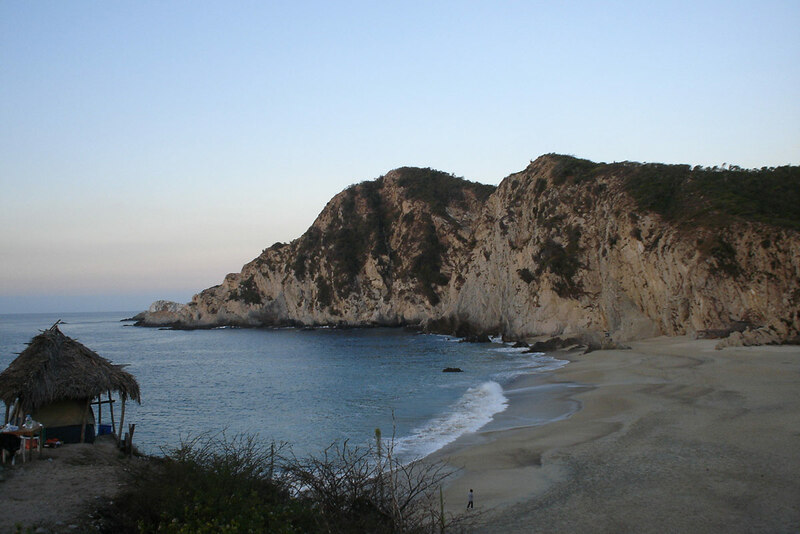 Maruta, el faro y La Llorona: lugares a conocer en las costas de Michoacán