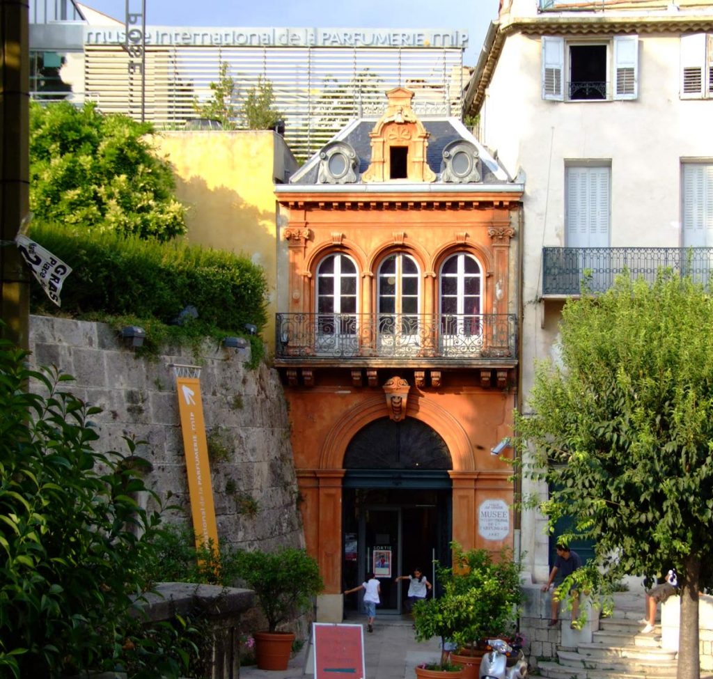 Conoce Grasse en Francia, la Capital Mundial del Perfume