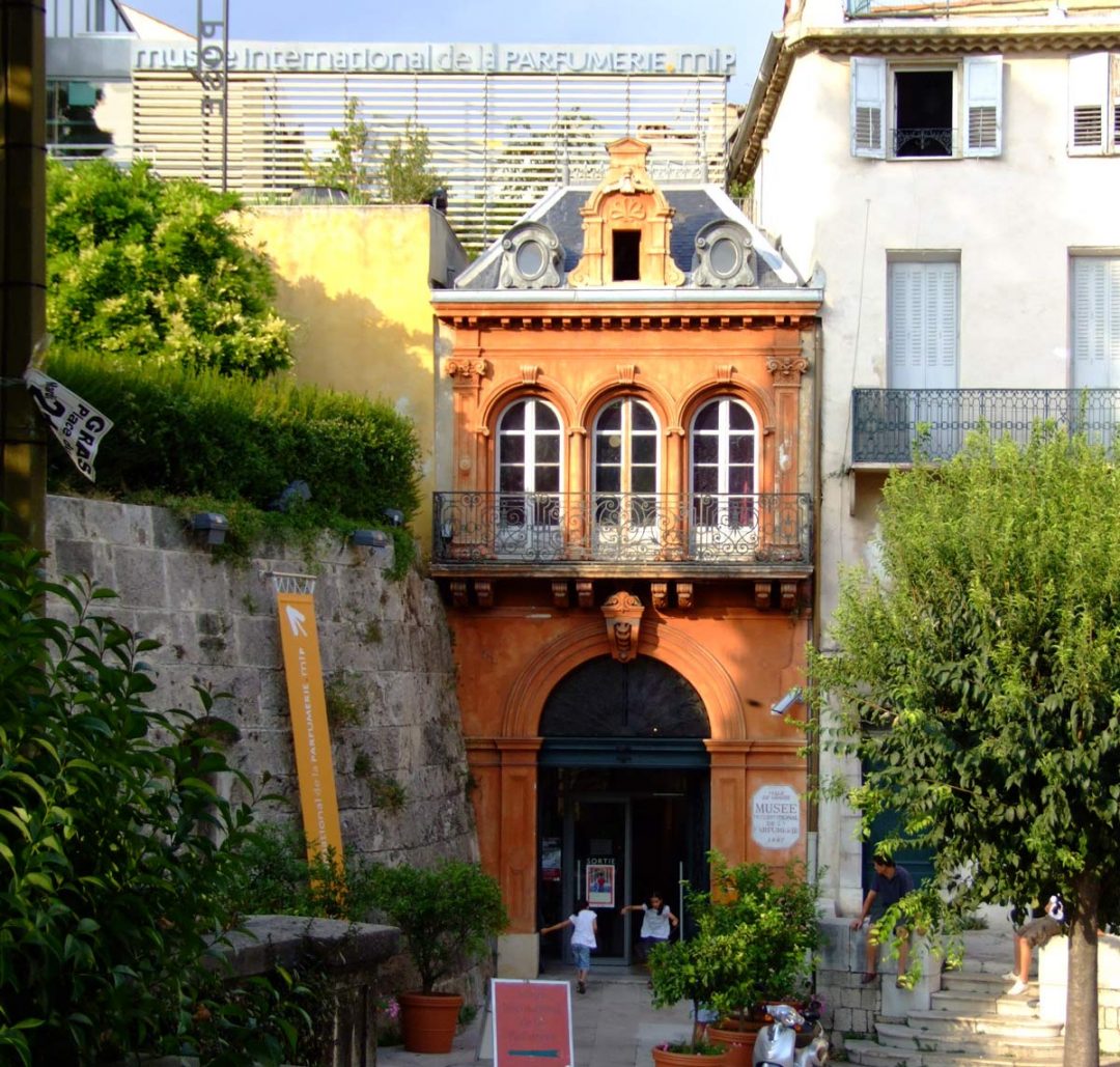 Conoce Grasse en Francia, la Capital Mundial del Perfume