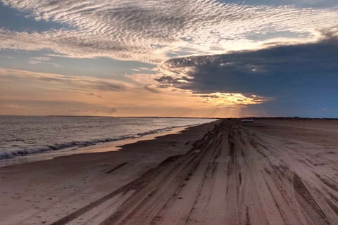 Camahuiroa forma parte de una franja de playa de 120 km de largo.