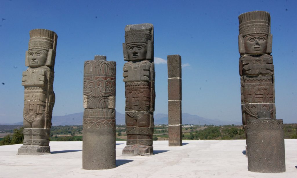 Los Atlantes de Tula (o cómo los toltecas dominaron las piedras)