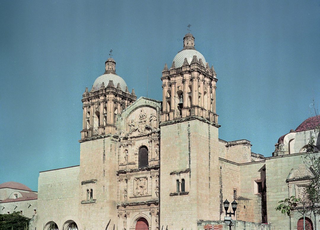 ¿De qué color es Oaxaca?