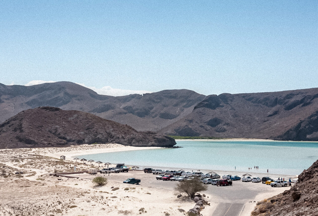 Viajes inusuales: de Tijuana a La Paz en monociclo