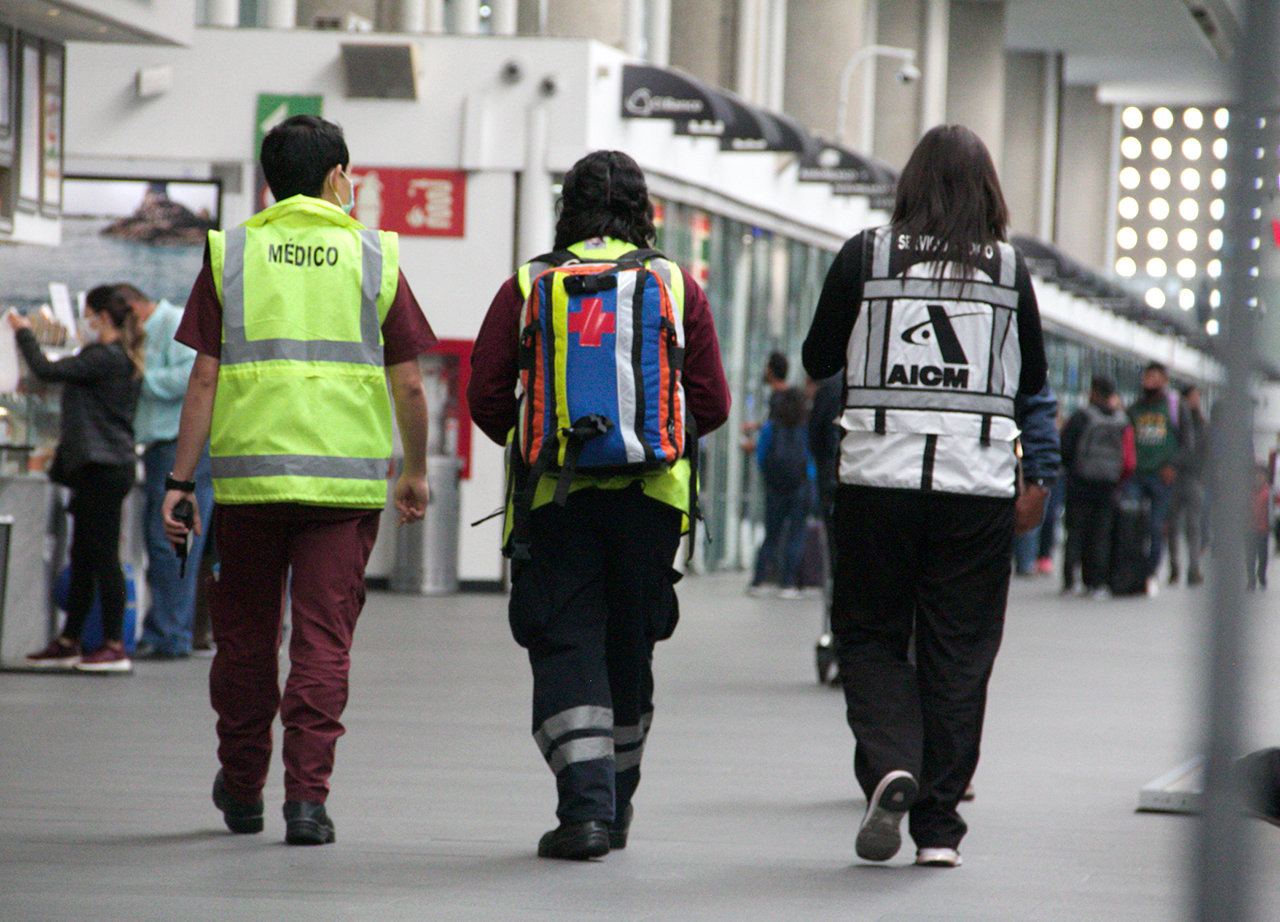 ¿Qué pasa si tiembla cuando estoy en el Aeropuerto de la Ciudad de México?